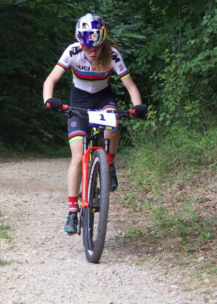 EM Graz: Laura Stigger dominiert – acrossthecountry